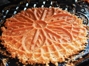 Paleo Pizzelle Cookies | Sam Eats Her Nutrients